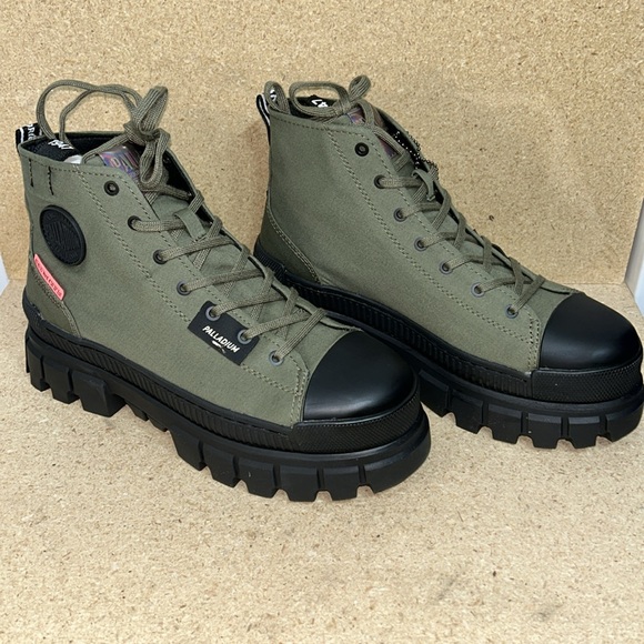 Palladium | Shoes | Palladium Revolt Hi Tx Vegan Chunky Platform ...